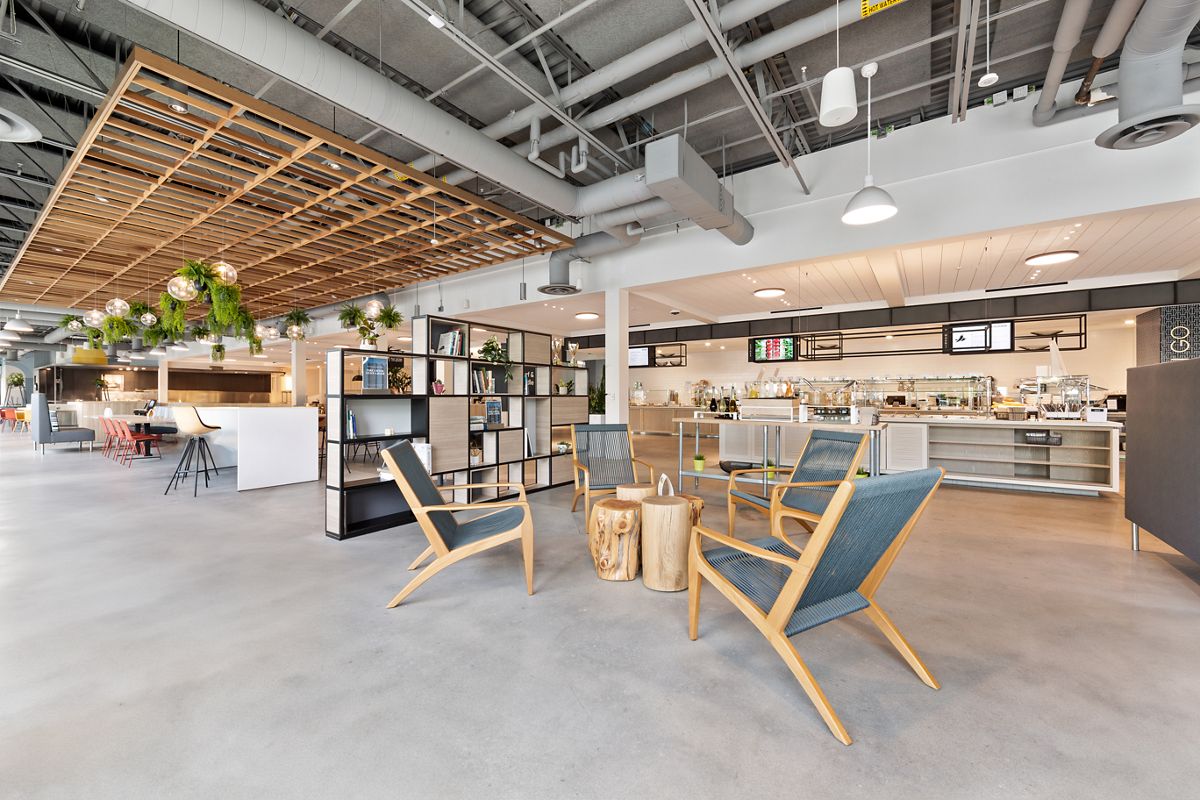 San Diego, La Jolla UTC | 4840 Eastgate Mall #120 | Flex+ by Irvine Company